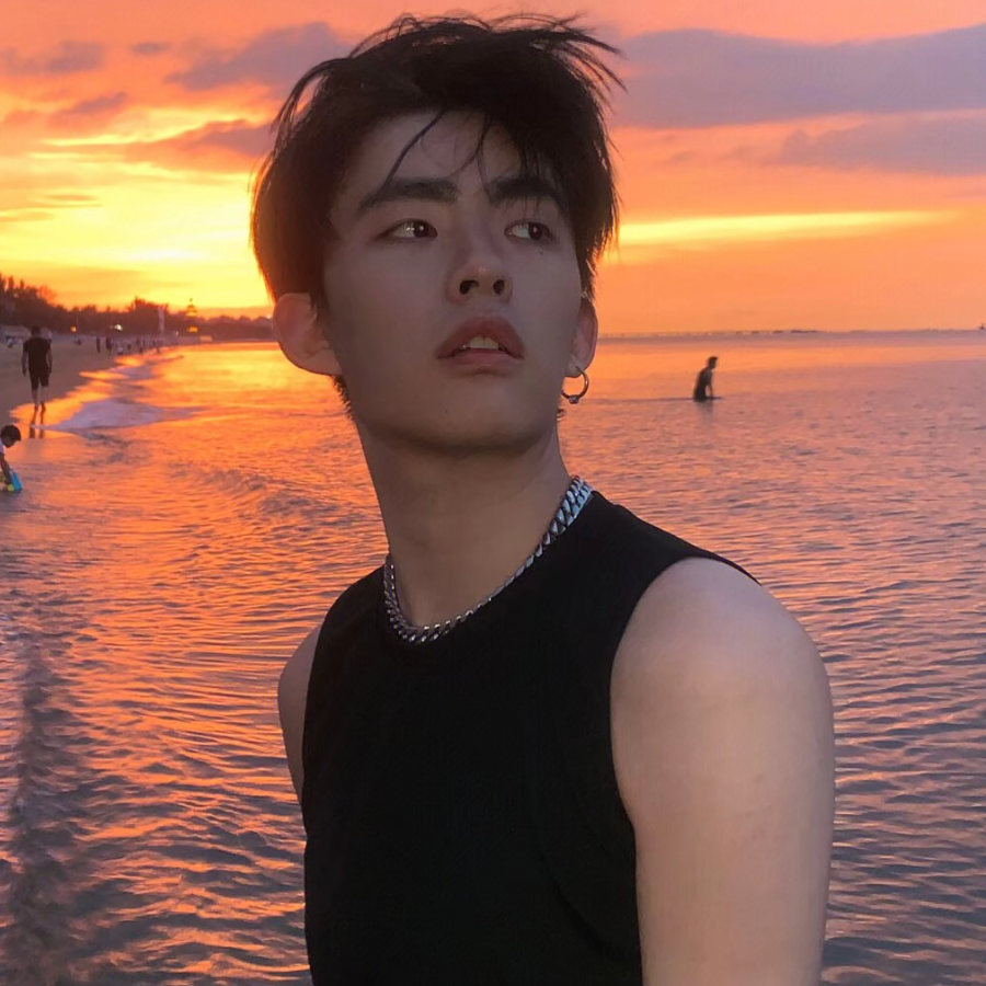 老师我更新了阵容求搭... - 秋风的动态 - TapTap